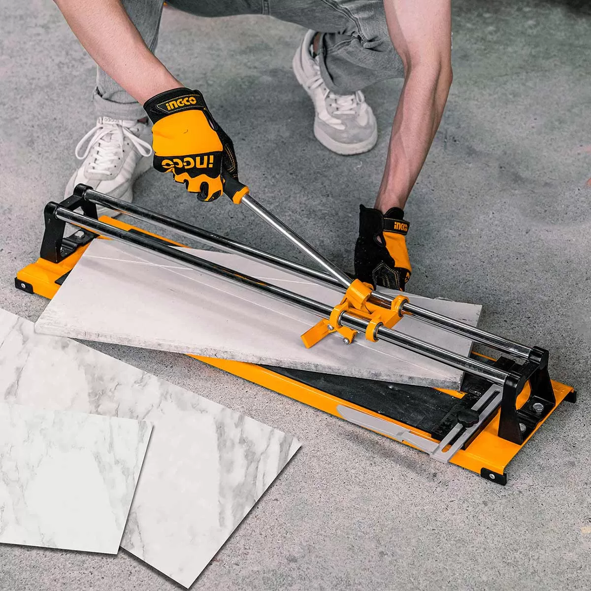 ΚΟΦΤΗΣ ΠΛΑΚΙΔΙΩΝ 800mm INGCO HTC04800AG - Arkoudis Tool Box